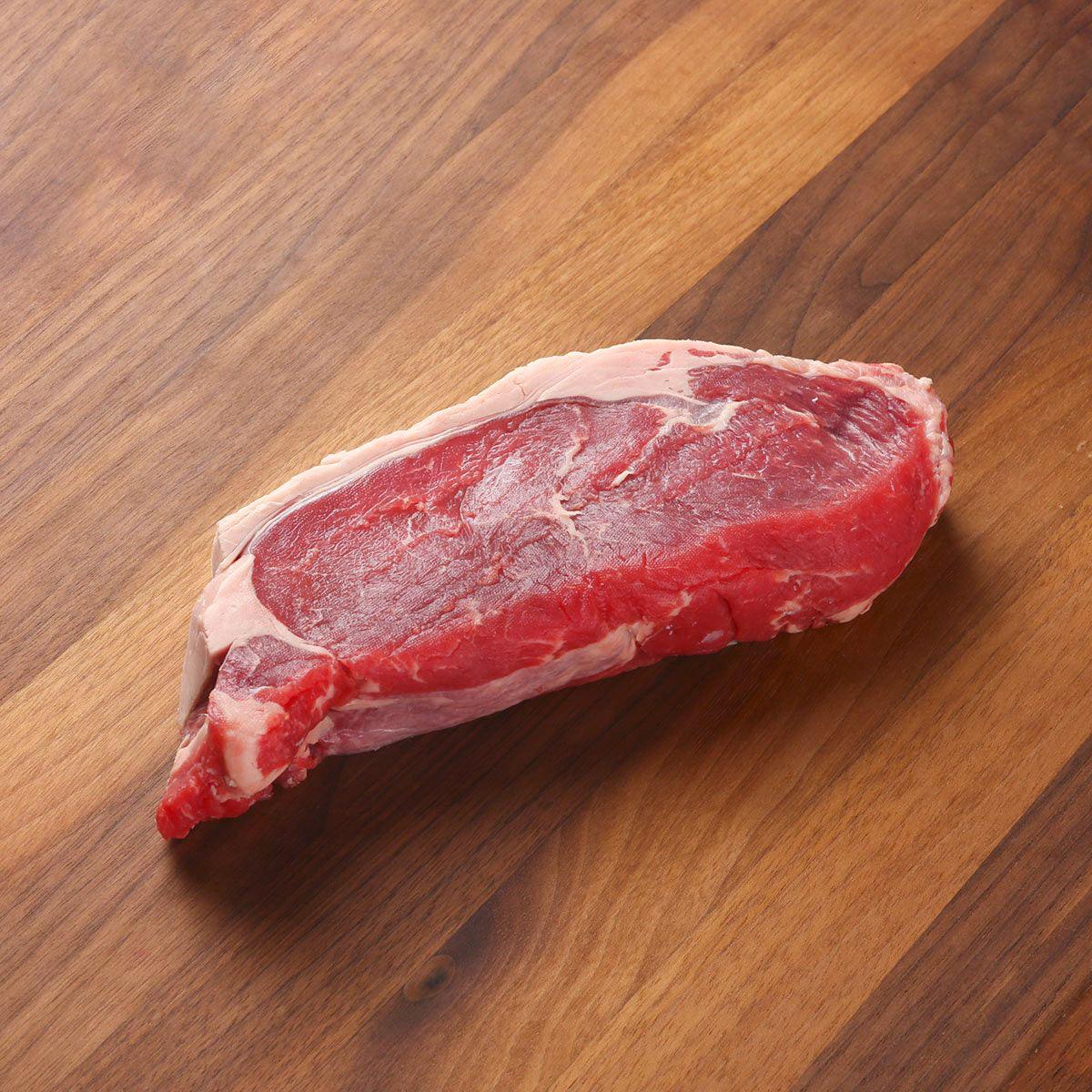 Australian Chilled 100% Angus Beef Striploin MB2+ (300g) – city'super E ...